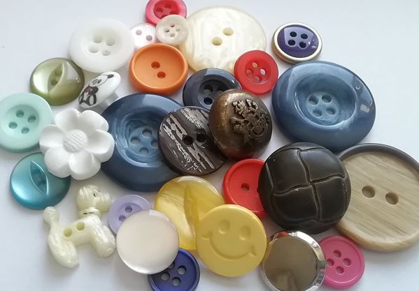 On the Button – Louise G Cole, Writer